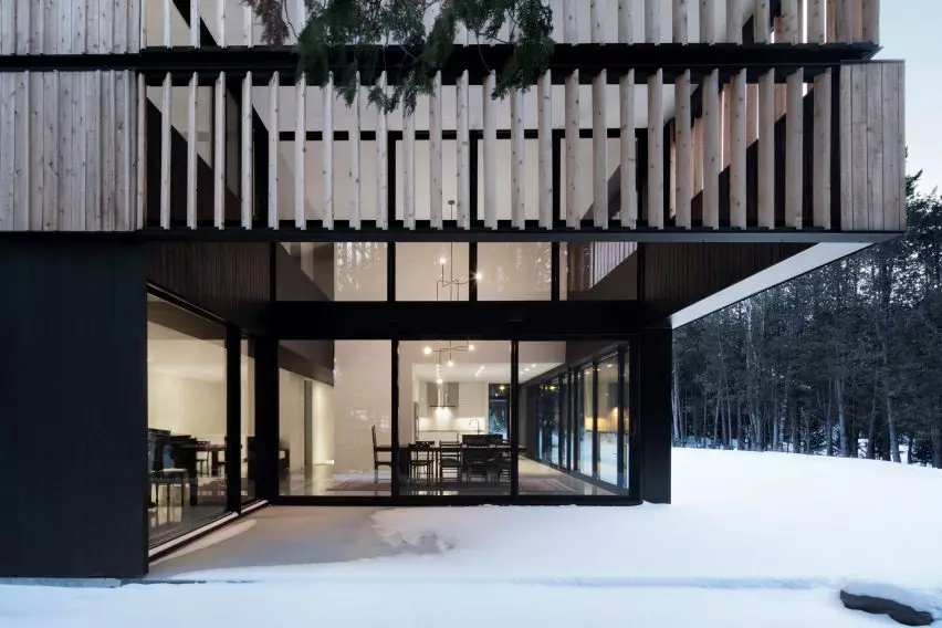 Maison sur le Lac oleh ACDF Architecture