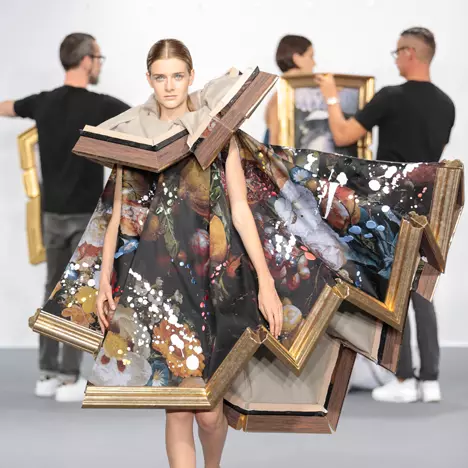 Калекцыя Wearable Art ад Viktor & Rolf AW15