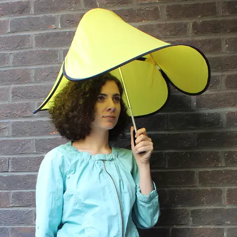 Lëshoni ombrellën nga Ayca Dundar