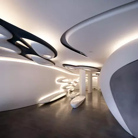 Zaha Hadid Architects မှ Roca London ပြခန်း