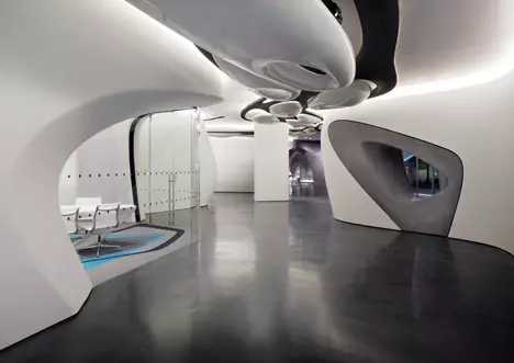 Zaha Hadid Architects မှ Roca London ပြခန်း