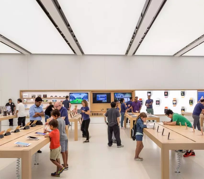 Bohlin Cywinski Jackson Apple store world trade center