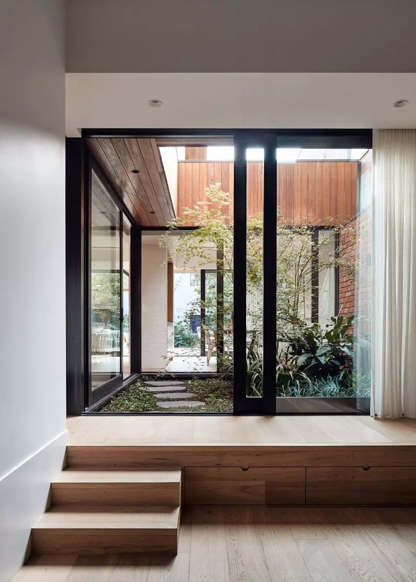 Carlton House od Reddaway Architects v Melbourne, Austrália