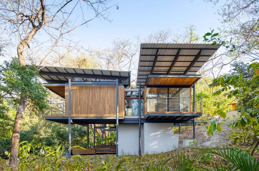 Jungle Frame House од Studio Saxe