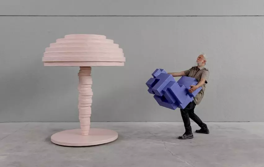 Studio Nucleo animerar geometriska primitiva möbler med pastellfärger för Nilufar Gallery