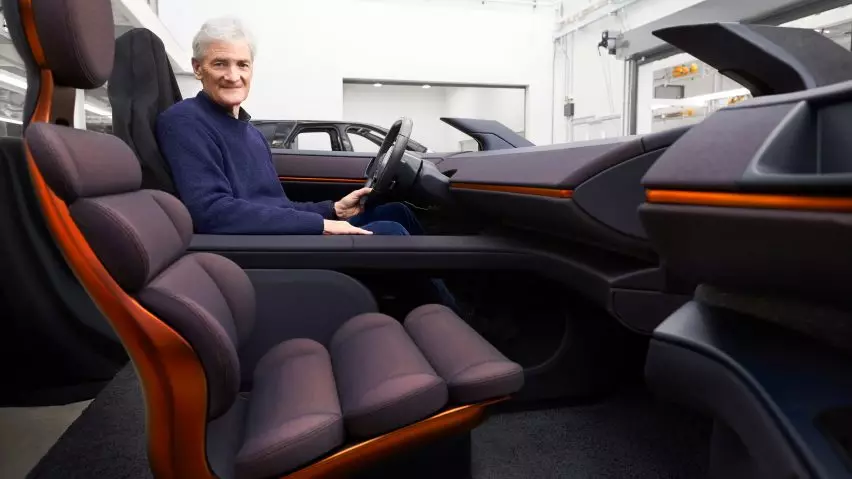 James Dysonista tulee Ison-Britannian rikkain henkilö ja jakaa kuvia perutusta N526-sähköautosta