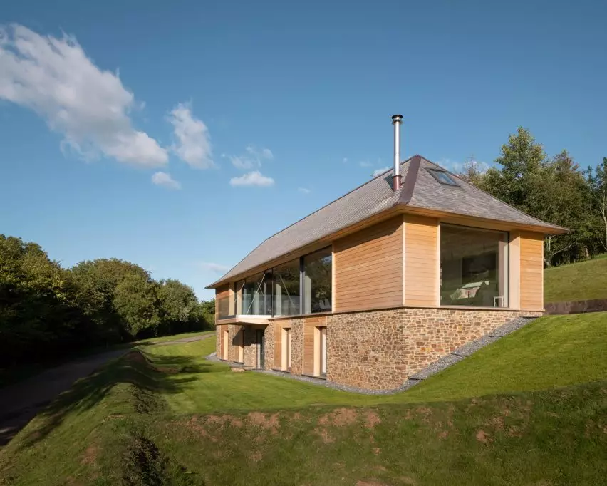 Casa in una zona di straordinaria bellezza naturale con vista sull'estuario del Salcombe