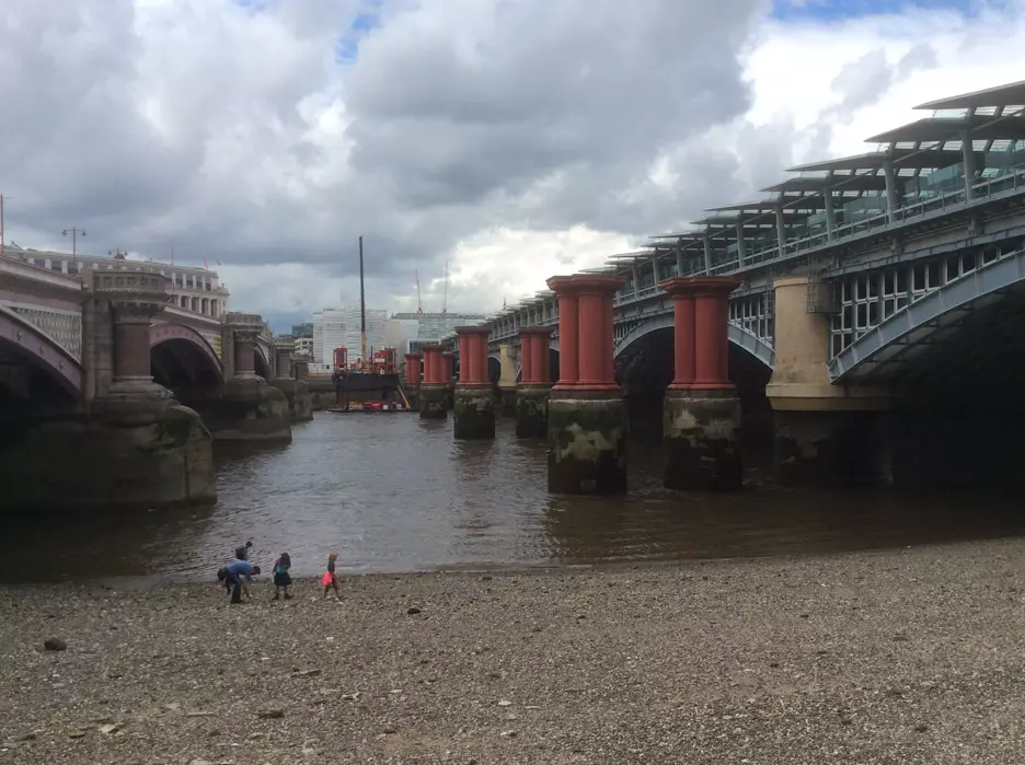 blackfriars-garden-islands-bridge-cwads-crispin-wride-architects-дизайн-студиясы-Хезервик-багдан-көпүрө-баасы-лондон-Темза-_dezeen_936_1