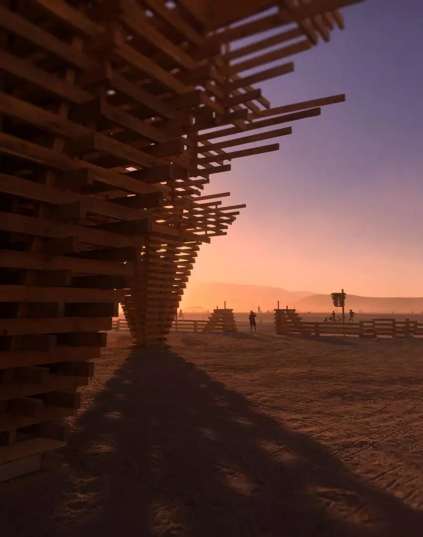 The Burning Man Temple eftir Marisha Farnsworth