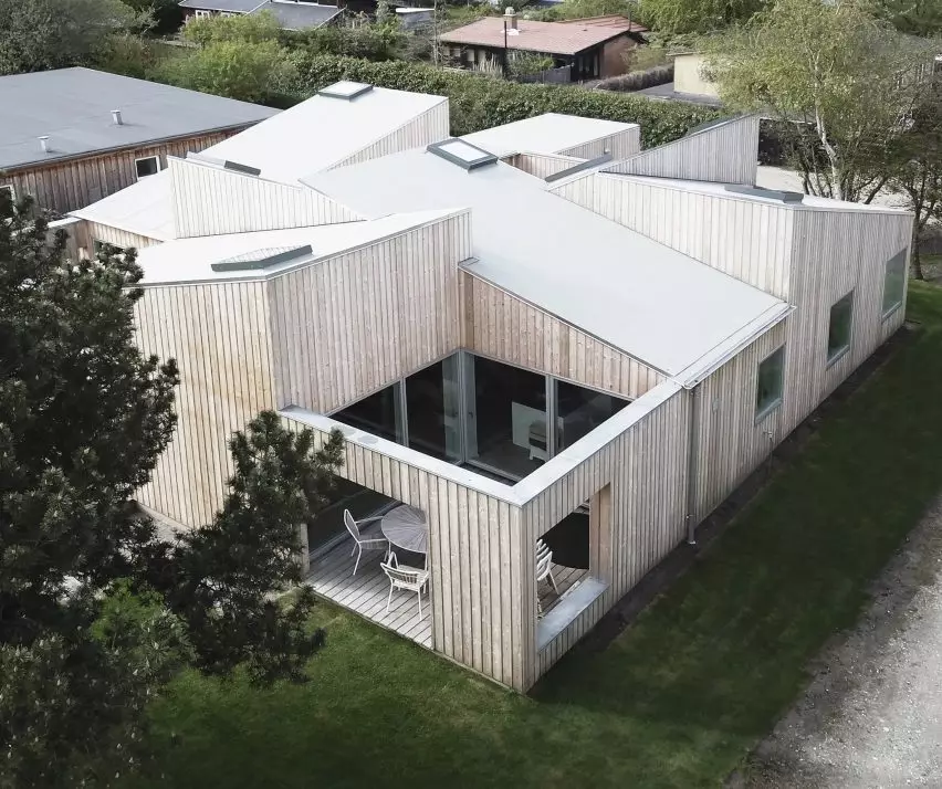 Rumah Atap oleh Sigurd Larsen