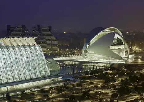Palau de les Arts Reina Sofia en la Ciudad de las Artes y las Ciencias Valencia por Santiago Calatrava