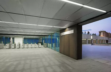Stazione della metropolitana Alboraya-Palmaret di Rstudio