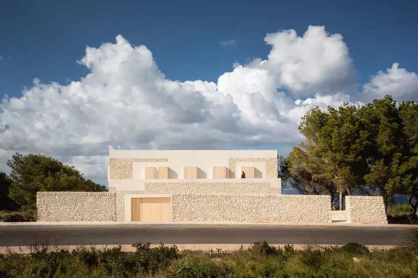 Stone House de Nomo Studio