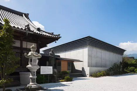 Myoenji Columbarium pelo estúdio de design arquitetônico Furumori Koichi