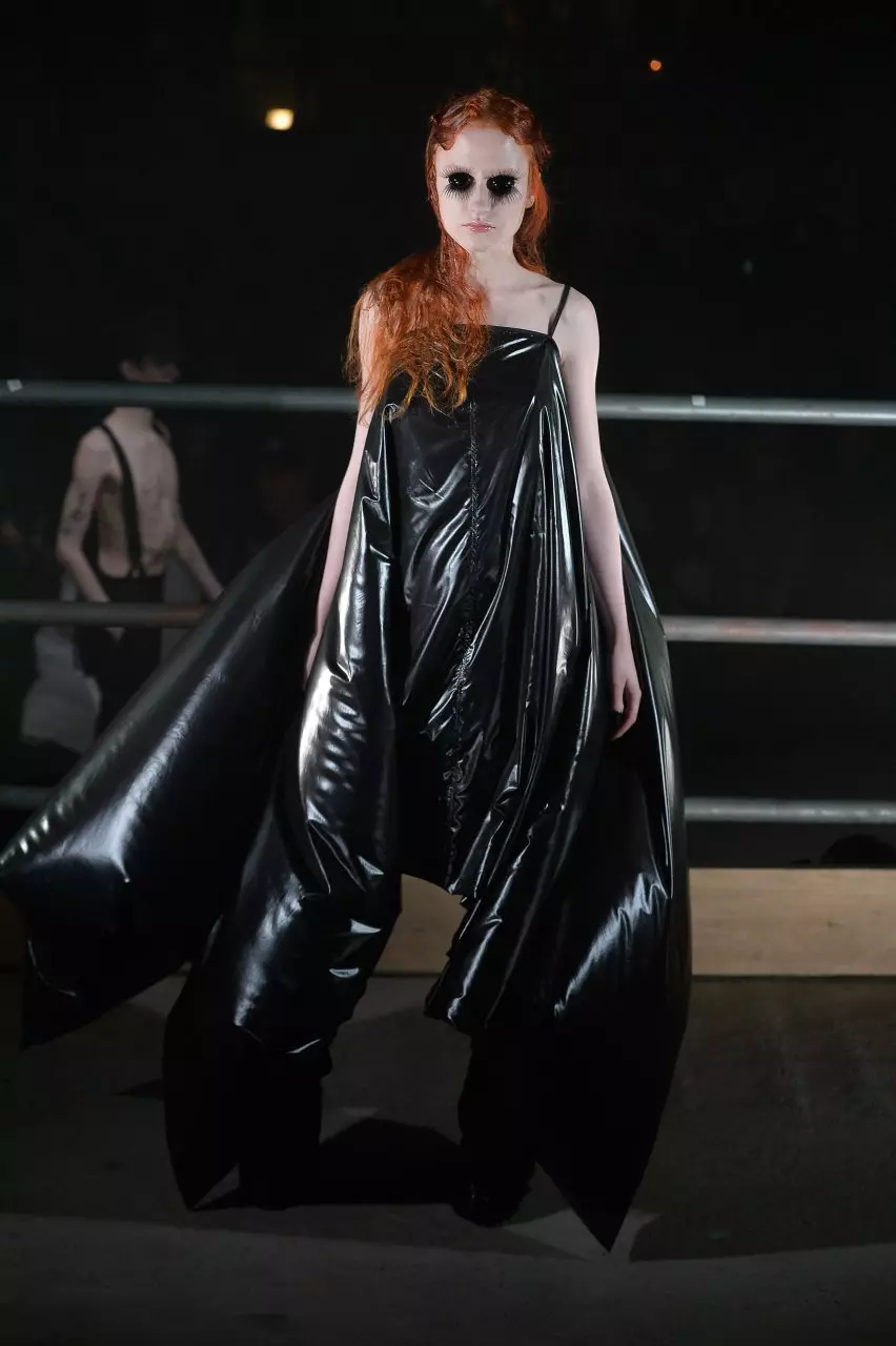 Gareth Pugh weisen