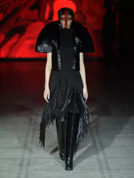 Gareth Pugh Tardor Hivern 2015 a la Setmana de la Moda de Londres