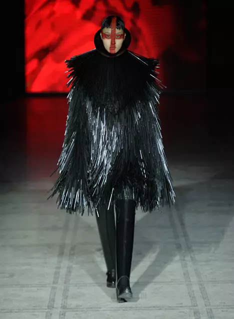 Gareth Pugh Tardor Hivern 2015 a la Setmana de la Moda de Londres