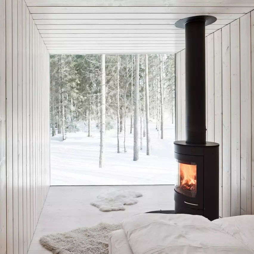 vila-avanto-architects-fireplace-dezeen-pinterest-col