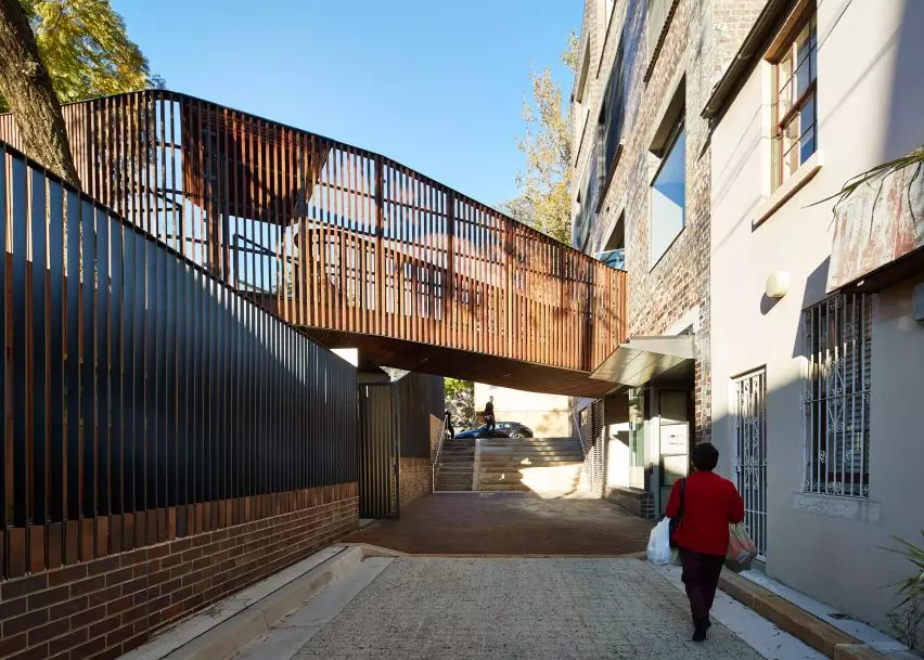 IZiko lokuFunda laseMpuma Sydney nguAndrew Burges Architects