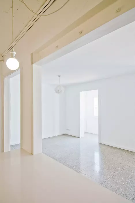 Rénovation d'un appartement à Barcelone par Carles Enrich