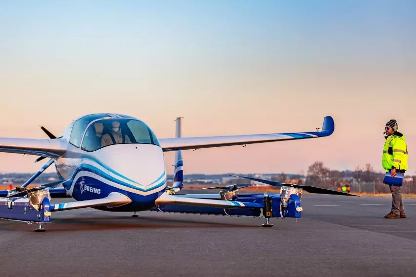 Drone elettrico autonomo per passeggeri Boeing - auto volante