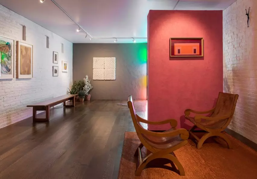 Architecture of Color: The Legacy of Luis Barragán kiállítás Timothy Taylorban, New Yorkban