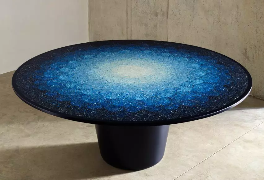 LDB: Ocean terrazzo table nga Brodie Neill për LDB