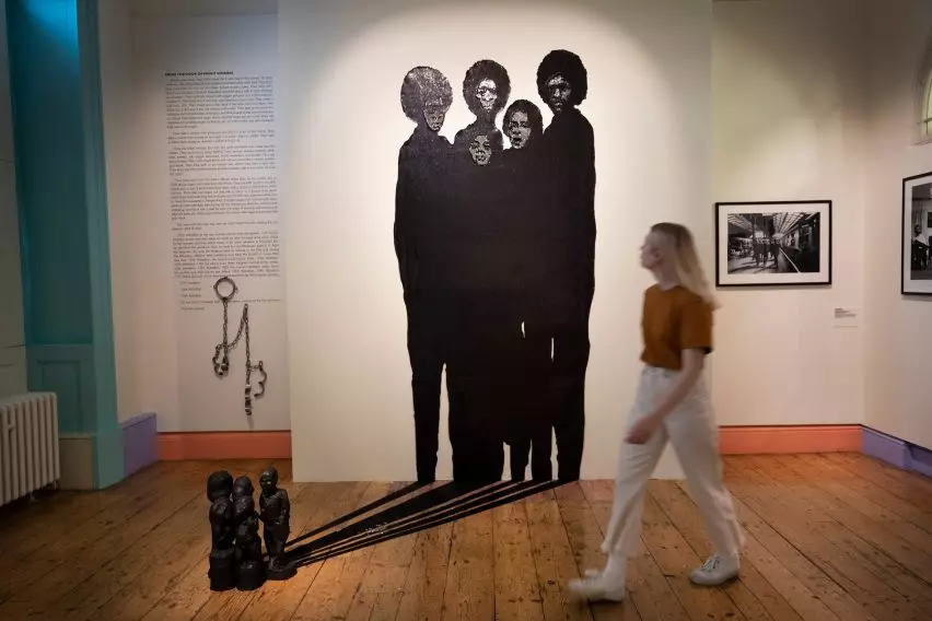 Yinka Ilori Stand Up Kelj fel most kiállítás Somerset House