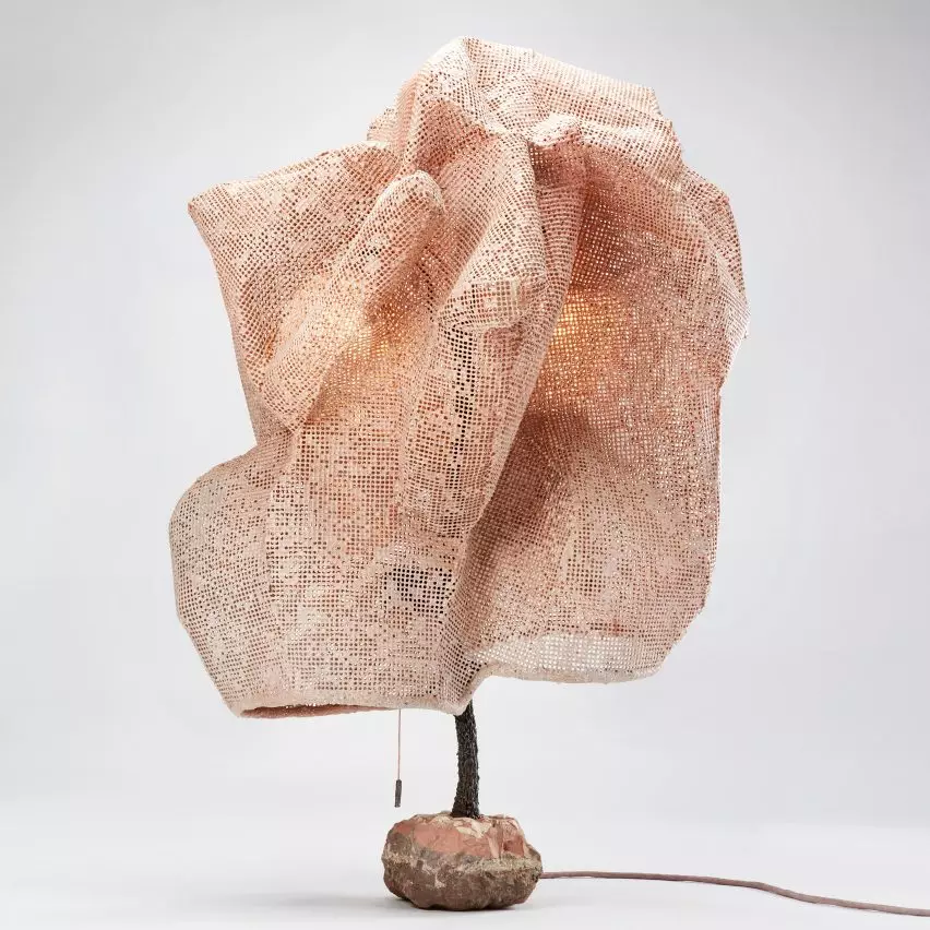 Light Mesh Serie vum Nacho Carbonell