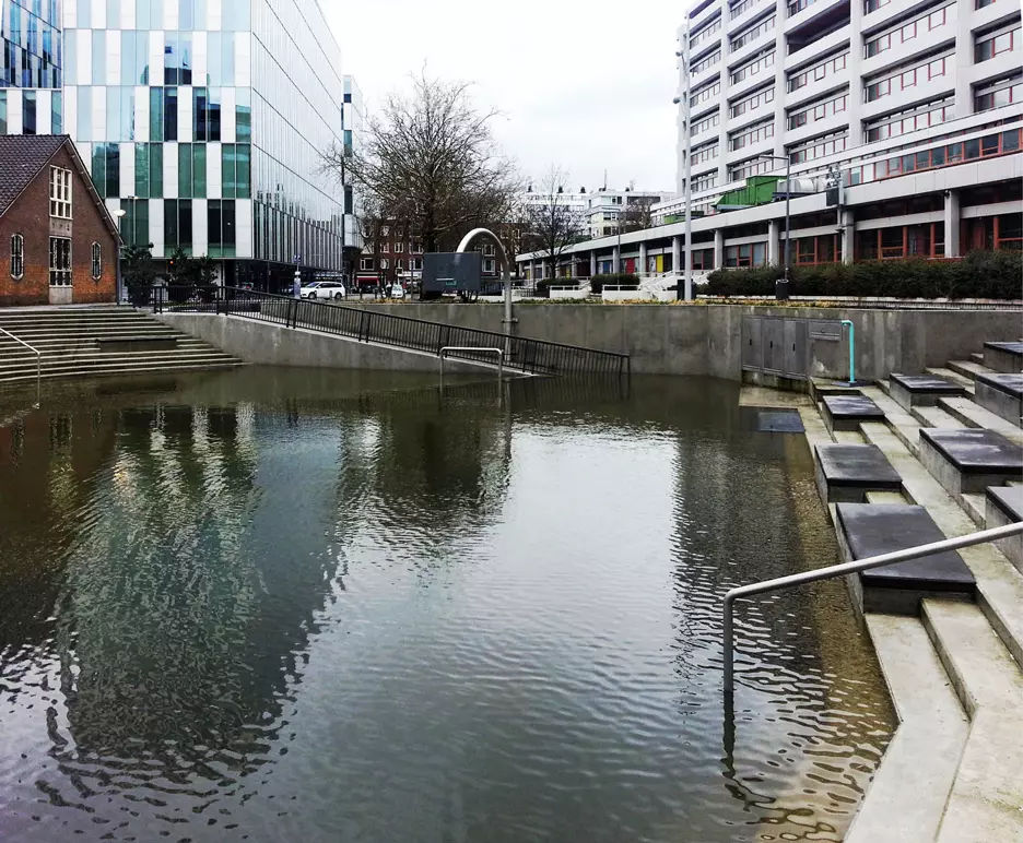 Wasserplätze am Benthemplein, Rotterdam, von De Urbanisten