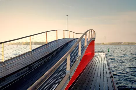 Pier Almere ni René van Zuuk