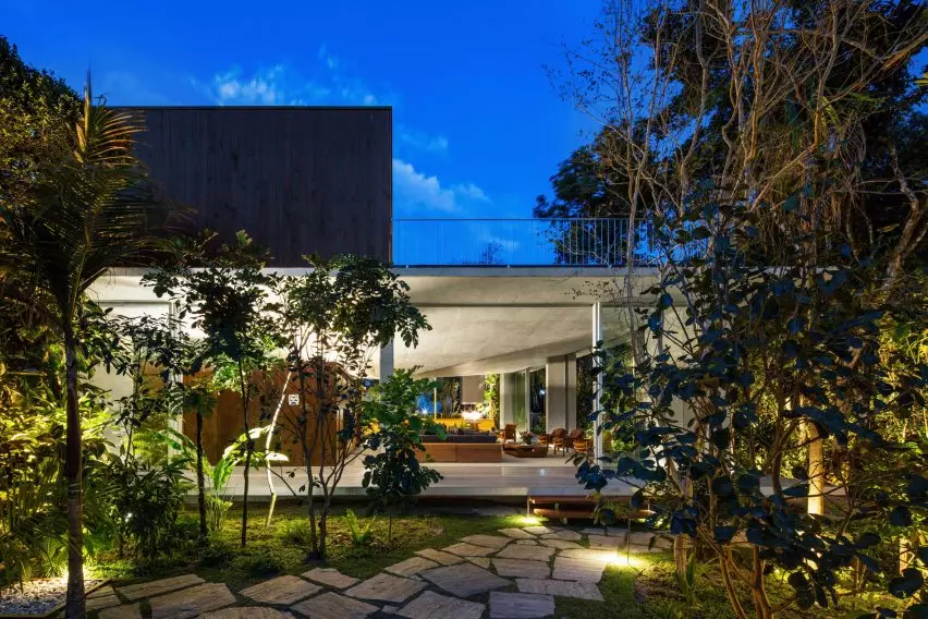 Itambuca House ka Arquitetura Gui Mattos