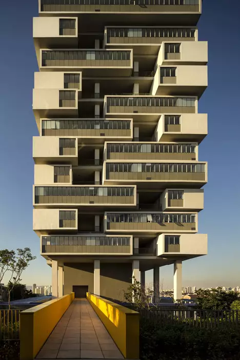 360º Building yn São Paulo troch Isay Weinfeld