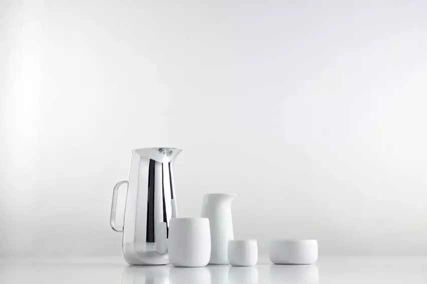 Норман Фостер дизајнира минимален сет за чај за Стелтон 42204_5