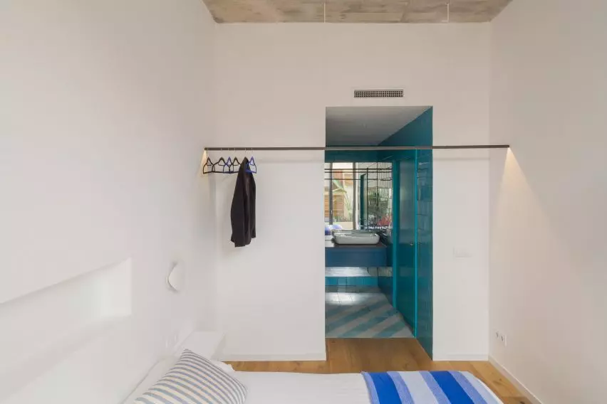 Nook Architects'ten Bed and Blue