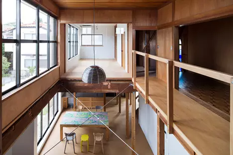 Casa en Hatogaya por Schemata Architects