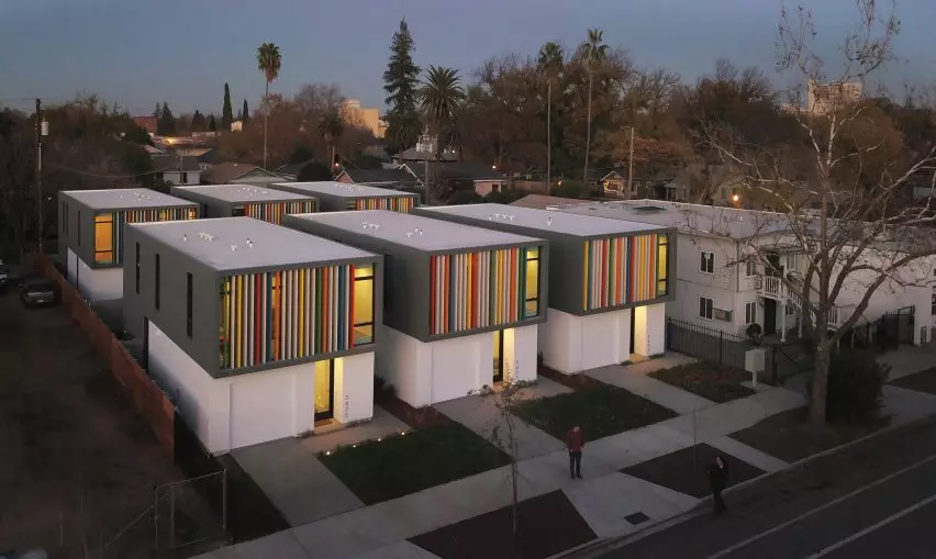 Oak Park Housing by Johnsen Schmaling Architects