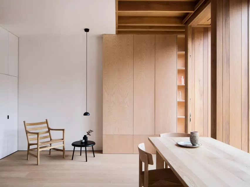 O'SullivanSkoufoglouArchitectsによるDewsburyRoad