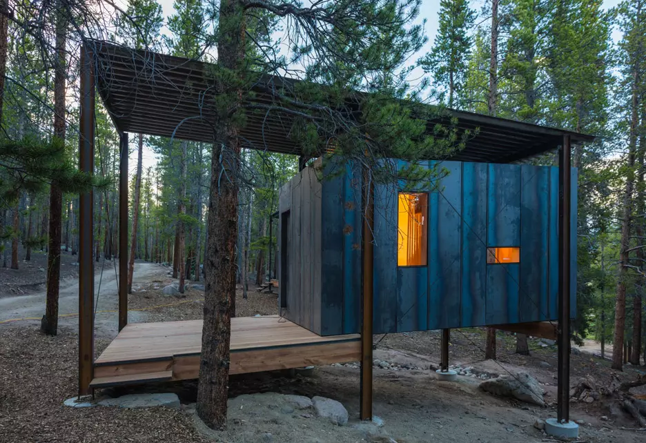 Outward Bound Cabins ng mga estudyante ng Colorado