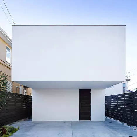 Wave by Apollo Architects & Associates