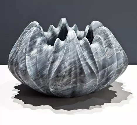 Citco සඳහා Zaha Hadid විසින් Tau Vases