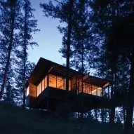 Cabane sur le lac Flathead par Anderson-Wise Architects