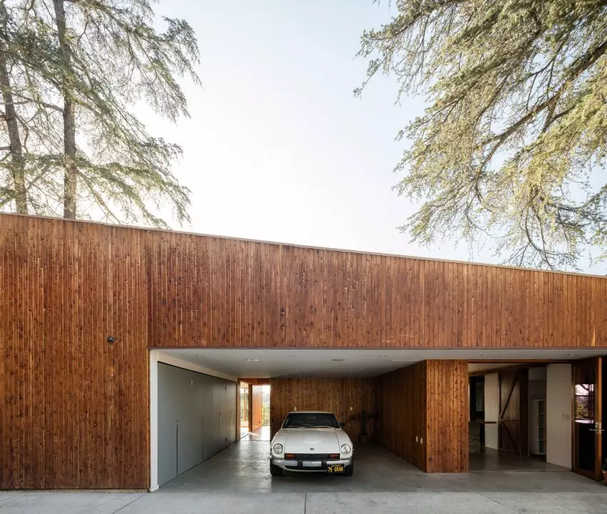 Casa als arbres d'arquitectes anònims