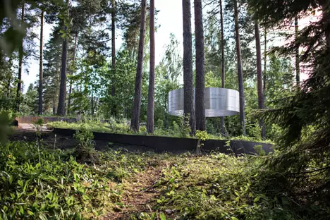 The Clearing, Memorial në Utøya nga 3RW