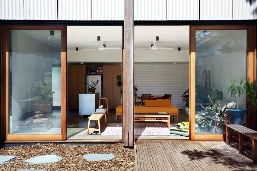 Garage House โดย Foomann Architects