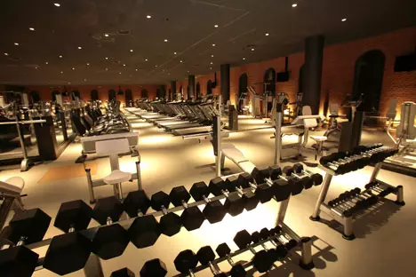 Alhóndiga Cultural and Leisure Center nataon'i Philippe Starck