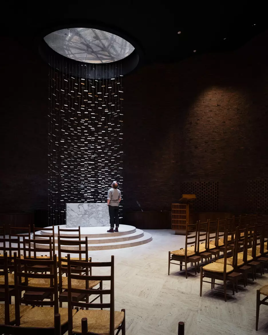 mit-chapel-eero-saarinen-photography-jim-stephenson_dezeen_936_10