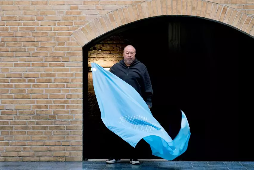 Zastava Ai Weiwei potiče ljude da razmišljaju o ljudskim pravima