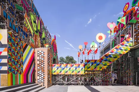 Morag Myerscough və Luke Morgan tərəfindən Agape məbədi