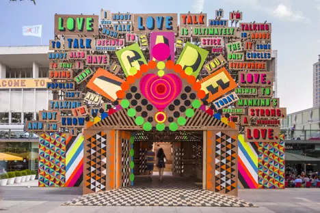 Morag Myerscough və Luke Morgan tərəfindən Agape məbədi